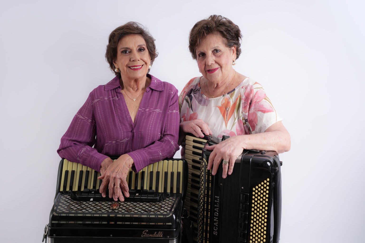 Projeto Palco apresenta “40 anos – Gilda Montans & Meire Genaro” no ...